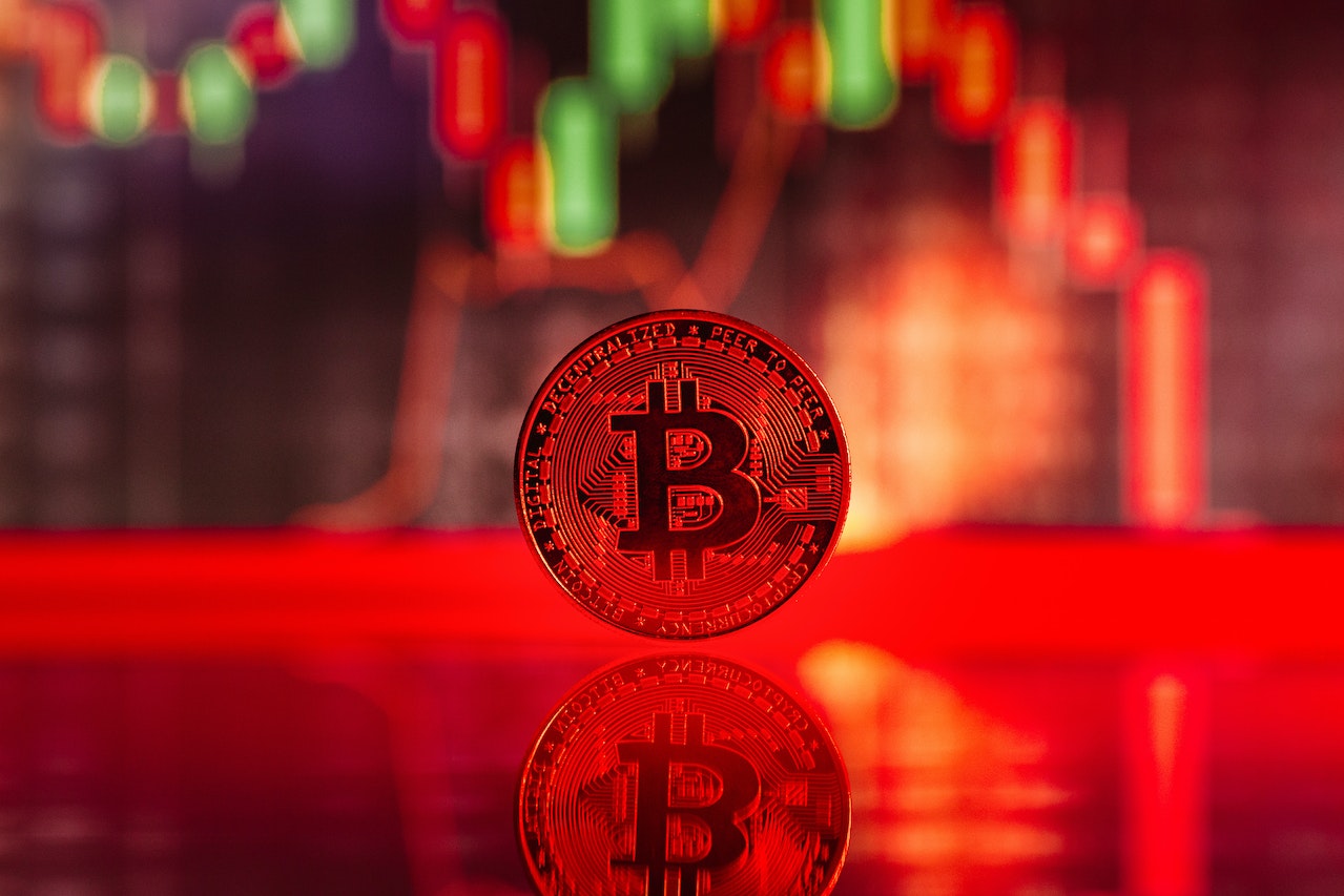 Crypto's Lunar Craze: The Mooning Phenomenon