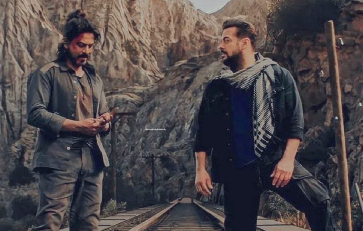 'Tiger vs Pathaan': Shahrukh Khan and Salman Khan Face Off in a ...