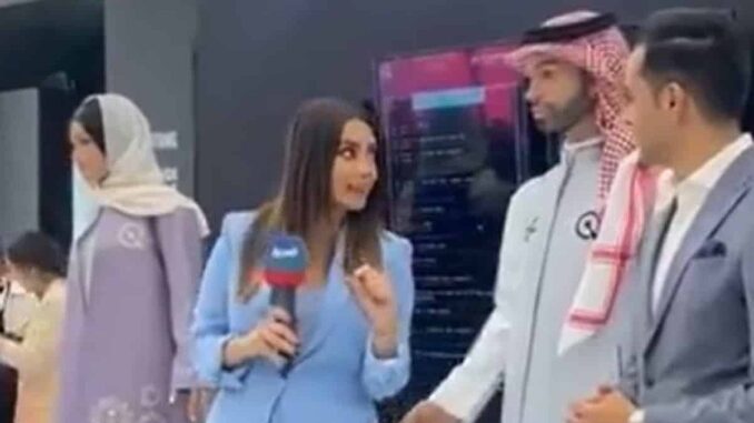 Watch: Saudi Robot Inappropriately Touches Women, Video Goes Viral